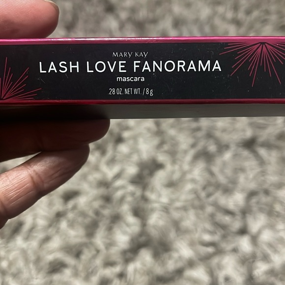 Mary Kay | Makeup | Mary Kay Lash Love Fanorama Mascara Brand New ...